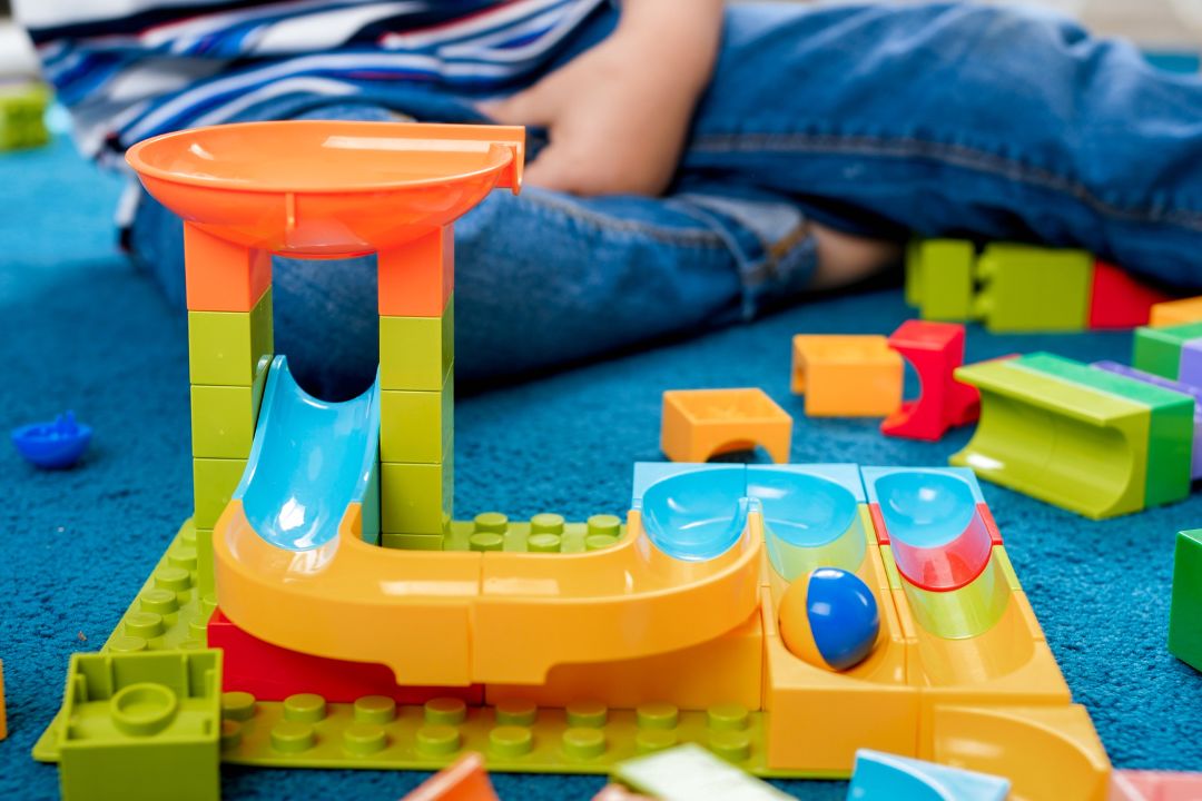 Science Series: Let’s Make a Marble Run! - International Nanny