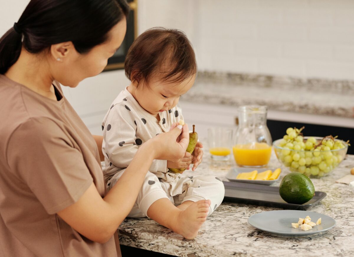 Baby Sign Language: Unlocking Communication - International Nanny